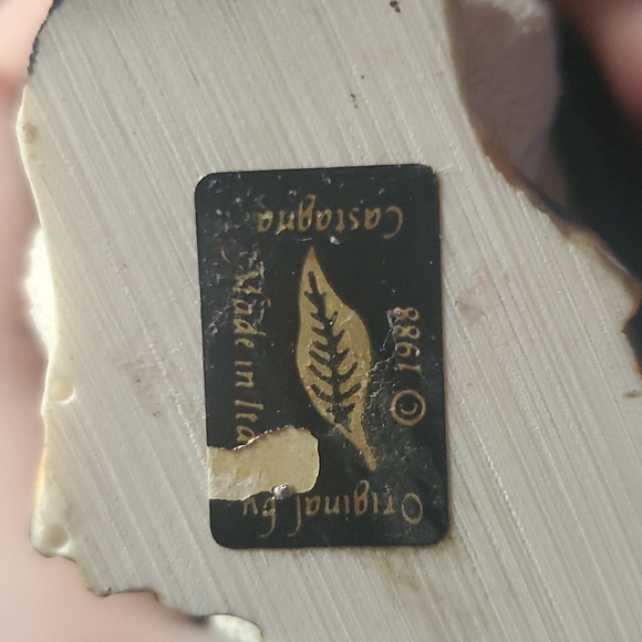 castagna | Art | Vintage Castagna 988 Figurine Bird Hugging Penguins ...